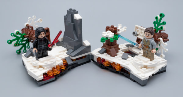 Très vite testé : LEGO Star Wars 75236 Duel on Starkiller Base - HOTH ...