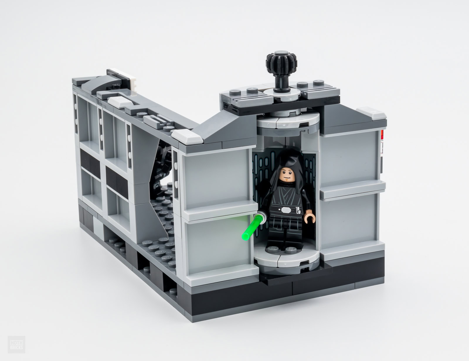 Vite testé : LEGO Star Wars 75324 Dark Trooper Attack - HOTH BRICKS
