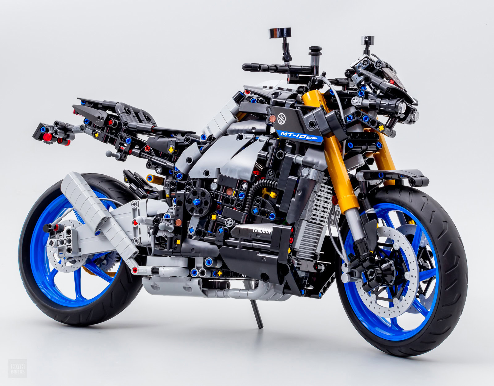 Review: LEGO Technic 42159 Yamaha MT-10 SP - HOTH BRICKS