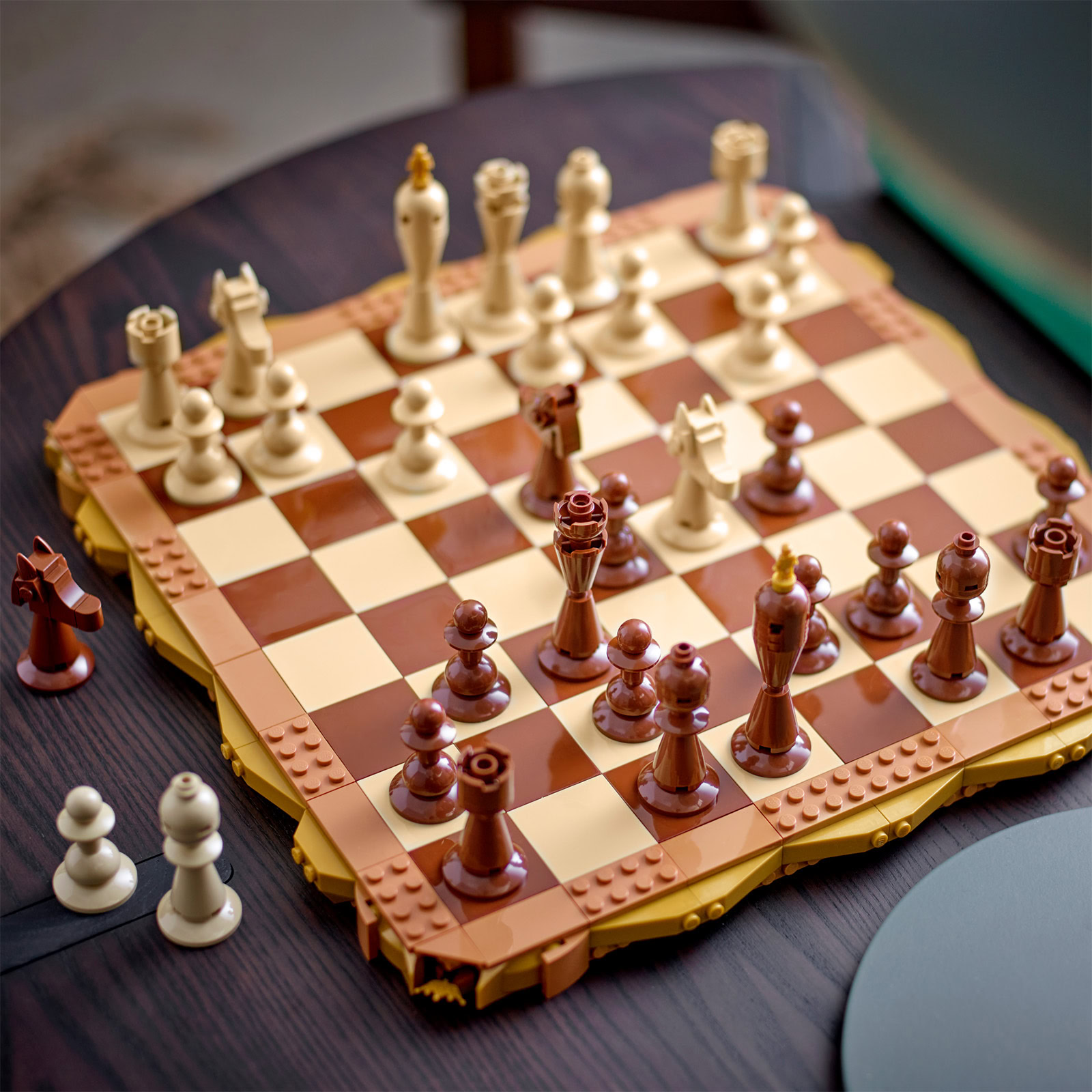 Nouveauté 2024 sur le Shop LEGO : 40719 Traditional Chess Set - HOTH BRICKS