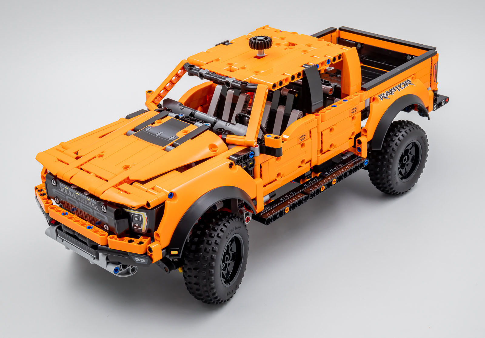 Vite testé : LEGO Technic 42126 Ford F-150 Raptor - HOTH BRICKS