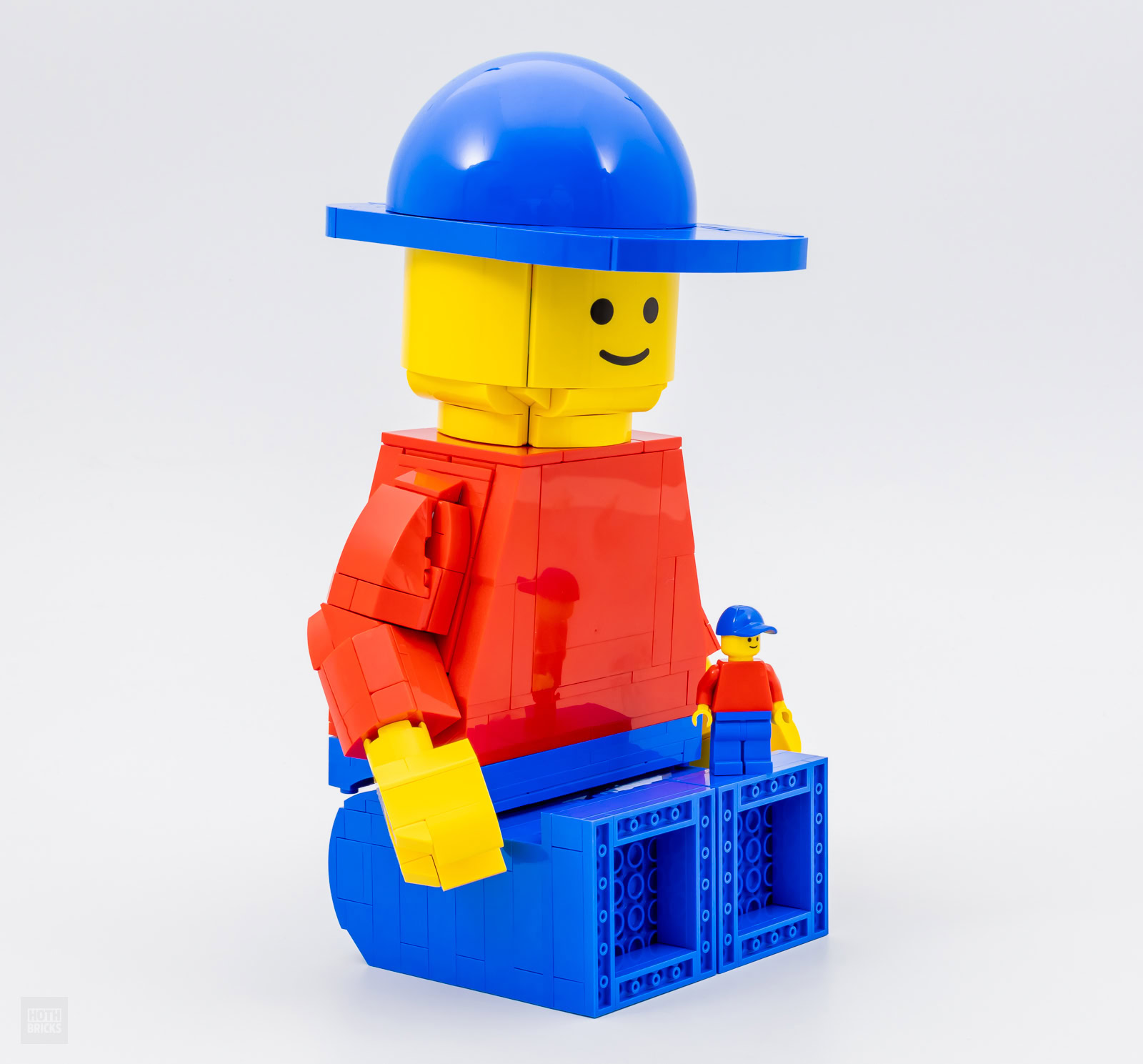 Très vite testé : LEGO 40649 Up-Scaled LEGO Minifigure - HOTH BRICKS