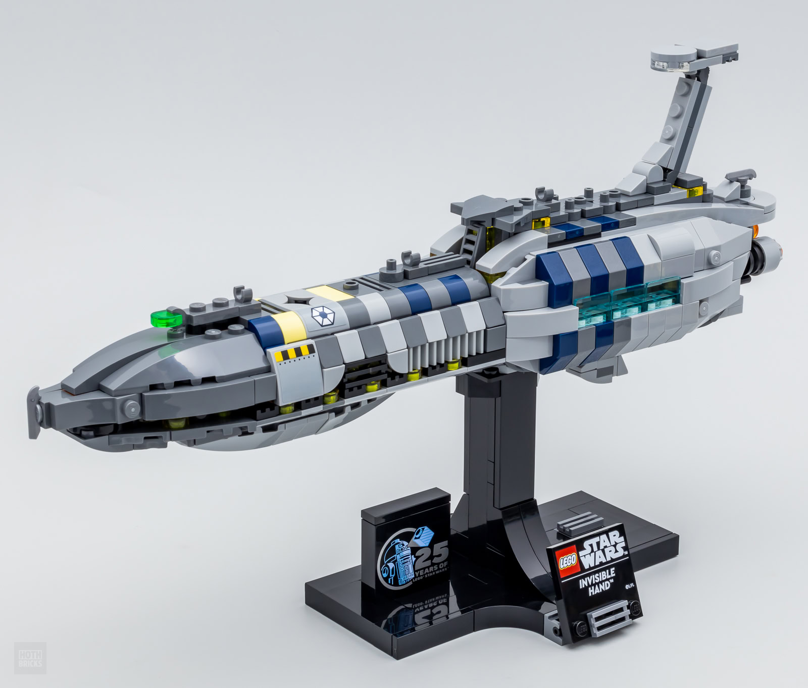 Très vite testé : LEGO Star Wars Starship Collection 75377 Invisible ...