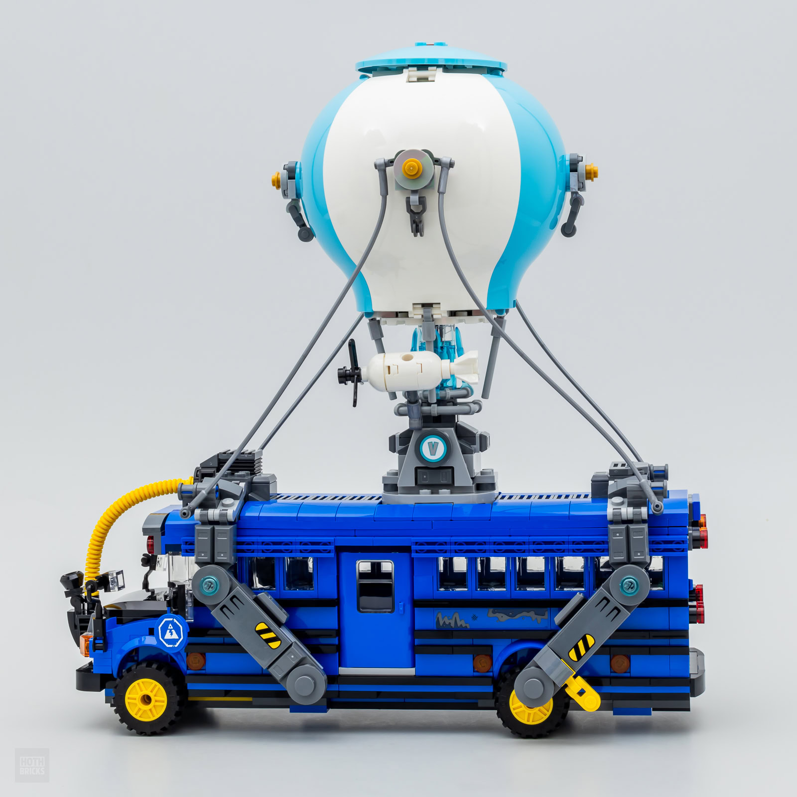 Très vite testé : LEGO FORTNITE 77073 Battle Bus - HOTH BRICKS