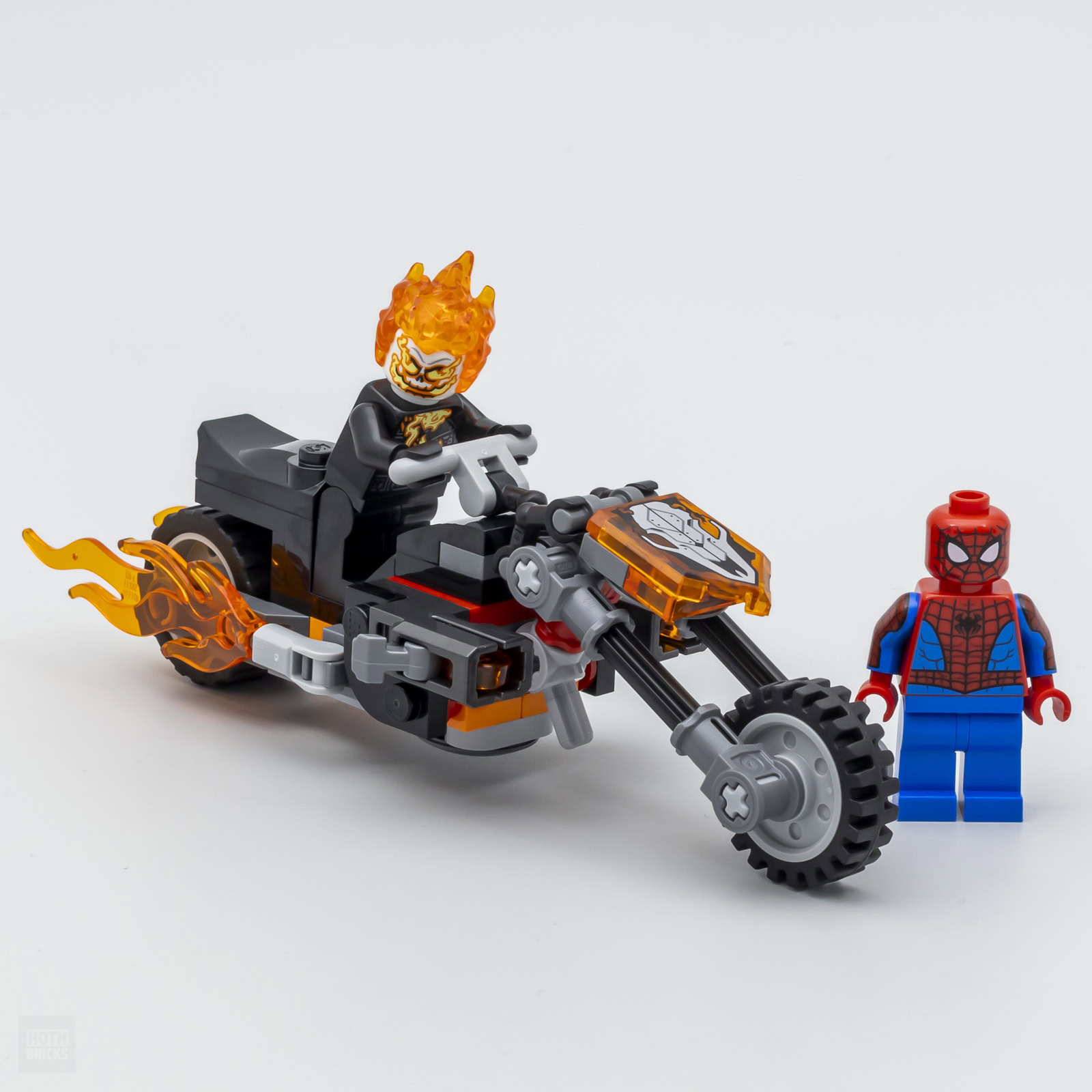 Très vite testé : LEGO Marvel 76335 Spider-Man vs. Ghost Rider ...