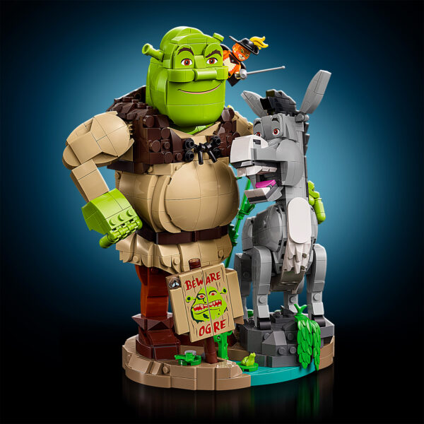 Nouveautés LEGO Shrek 2026 : les sets 72423 Shrek, Donkey & Puss in ...